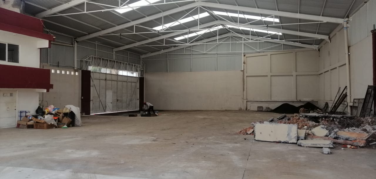 BODEGA EN RENTA EN LOS ANGELES, MORELIA – comproyrento